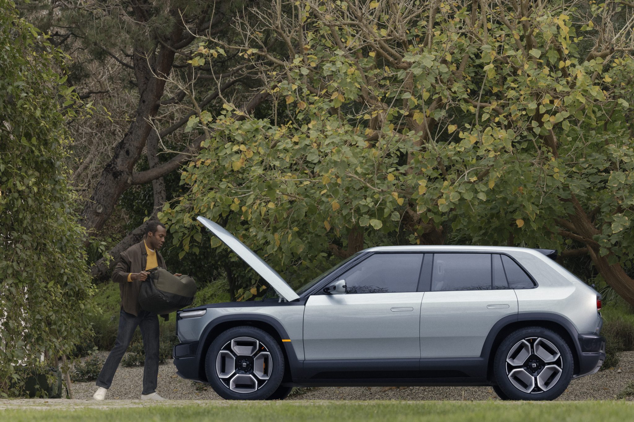 Rivian reveals three new, smaller electric SUVs: The R2, R3, and R3X ...