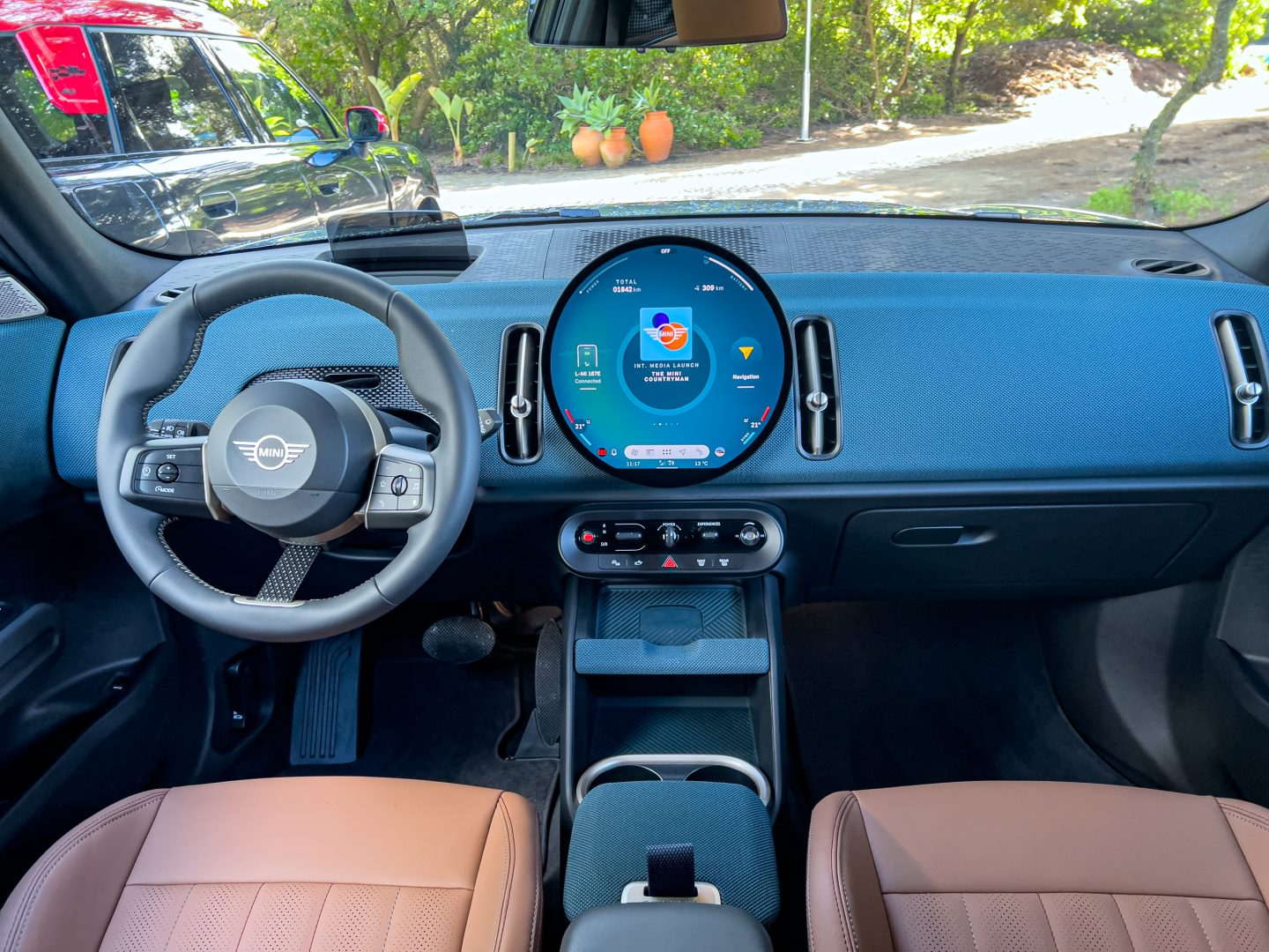 We drive Mini’s first electric crossover, the 2025 Countryman SE ALL4 ...