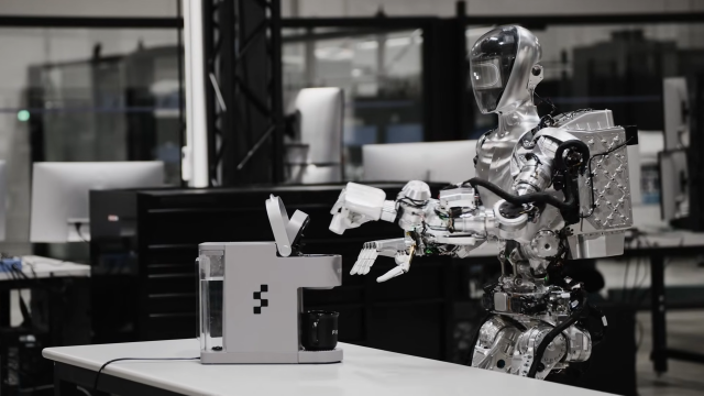 Huge funding round makes “Figure” Big Tech’s favorite humanoid robot ...