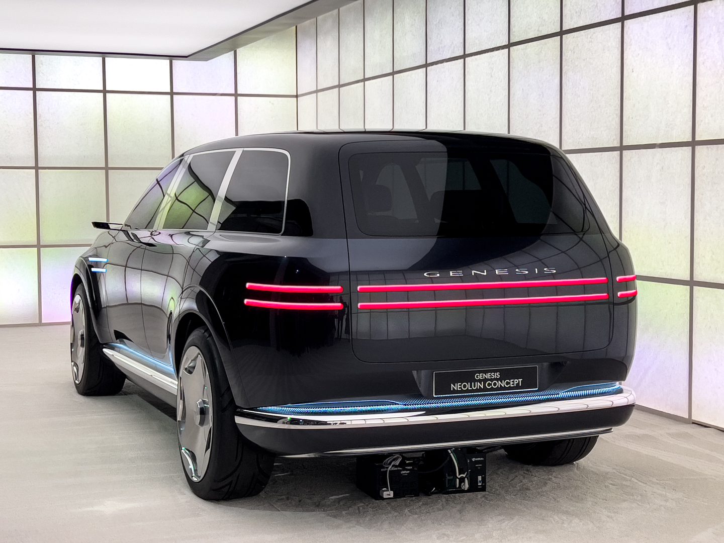 Genesis unveils its take on the big luxury EV—the Neolun Concept - Ars ...