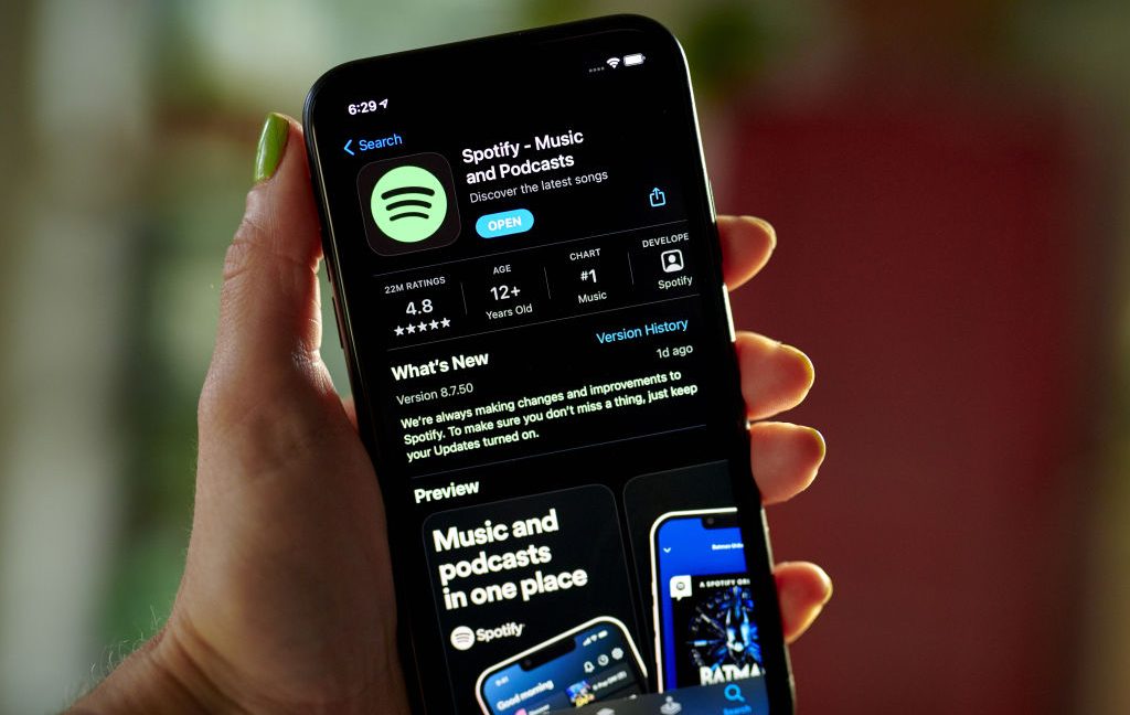 Spotify wins as EU orders Apple to pay $2B and change App Store rules ...