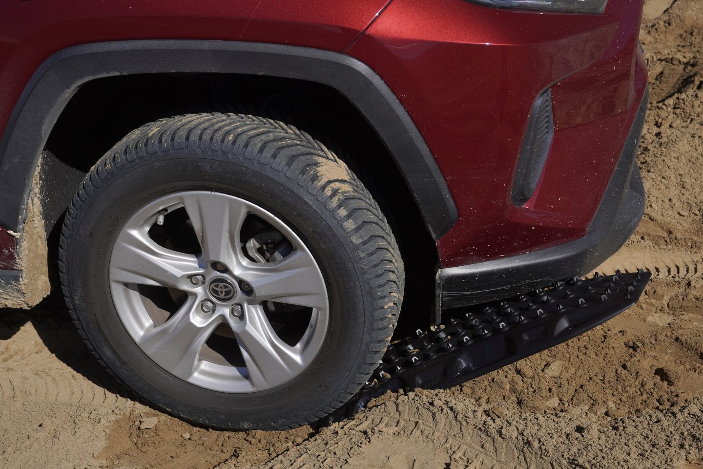 Off-roading EVs find a home at King of the Hammers - Ars Technica