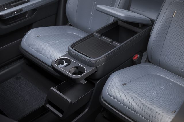 Rivian reveals three new, smaller electric SUVs: The R2, R3, and R3X ...