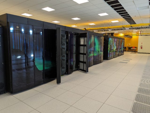 Here’s your chance to own a decommissioned US government supercomputer ...