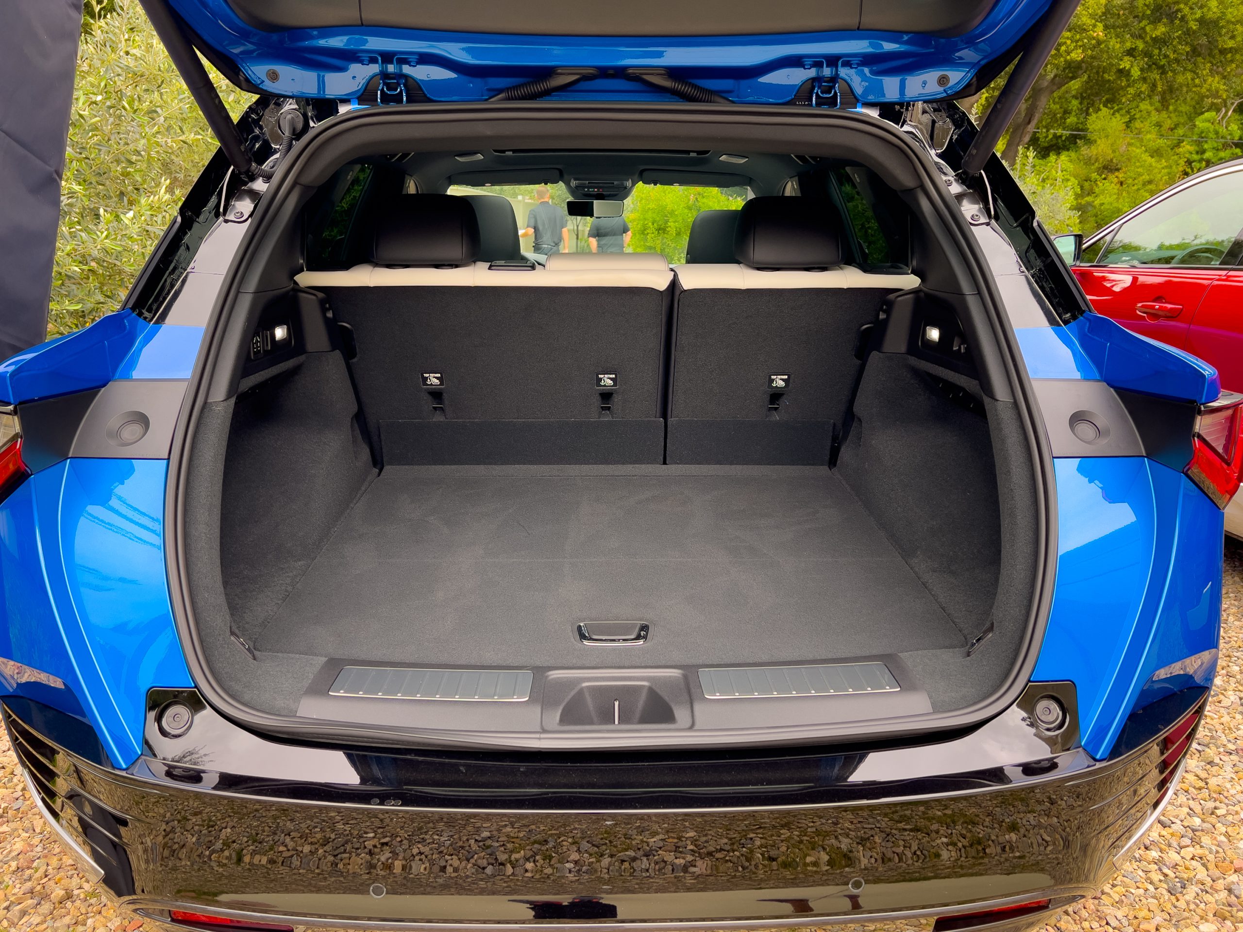 The 2024 Acura ZDX Type-S: This electric SUV feels polished but heavy ...