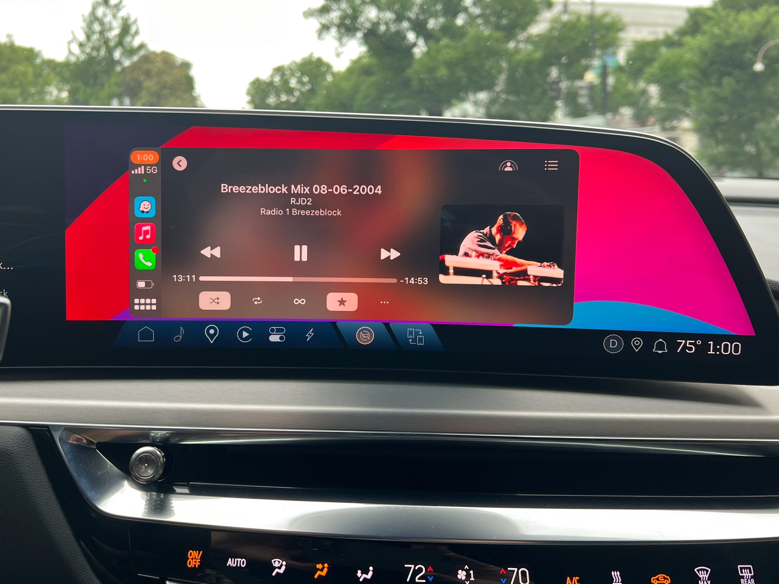 The 2024 Cadillac Lyriq—this EV proves GM messed up dropping CarPlay - Ars Technica