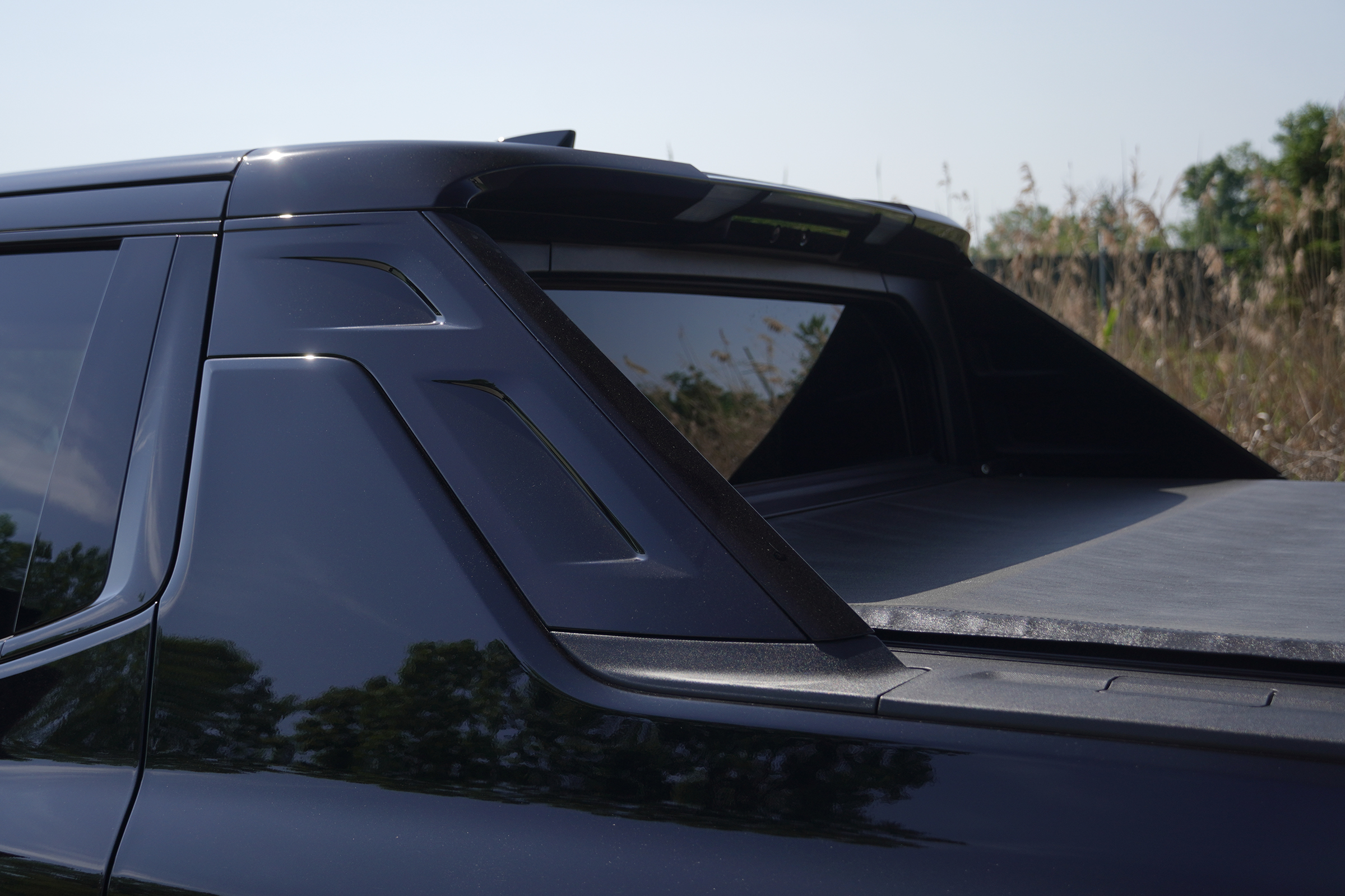 The 2024 Chevrolet Silverado EV’s great range comes at a high cost ...