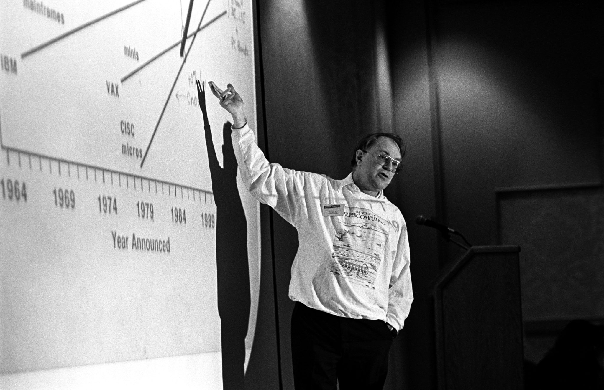 Gordon Bell, an architect of our digital age, dies at age 89 - Ars Technica