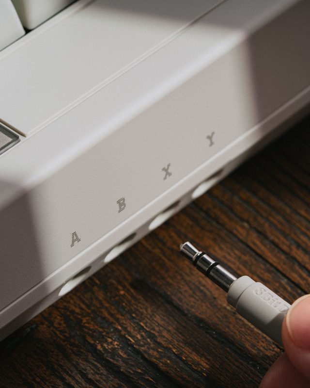 8BitDo M Edition mechanical keyboard is a modern take on IBM’s Model M ...