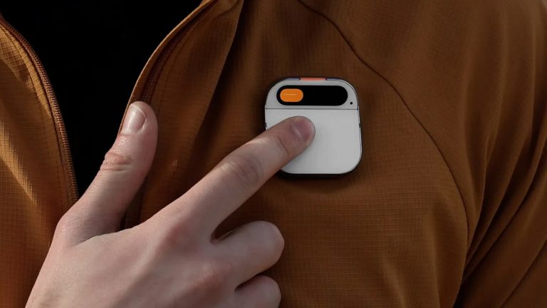 “Truly a middle finger”: Humane bricking $700 AI Pins with limited ...