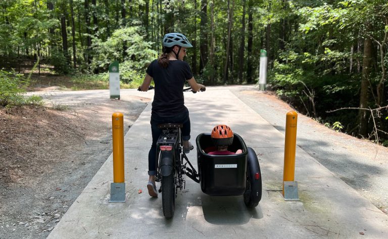 Mod Easy: A retro e-bike with a sidecar perfect for Indiana Jones ...