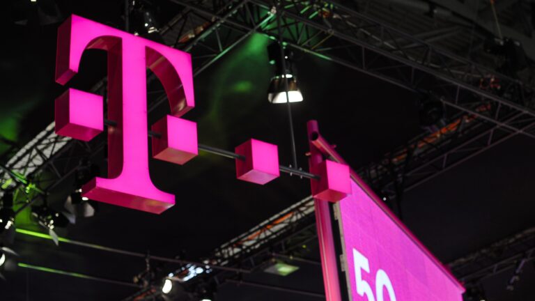 T-Mobile follows orders from Trump FCC, ends DEI to get two mergers ...