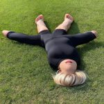 New Stable Diffusion 3 release excels at AI-generated body horror - Ars ...