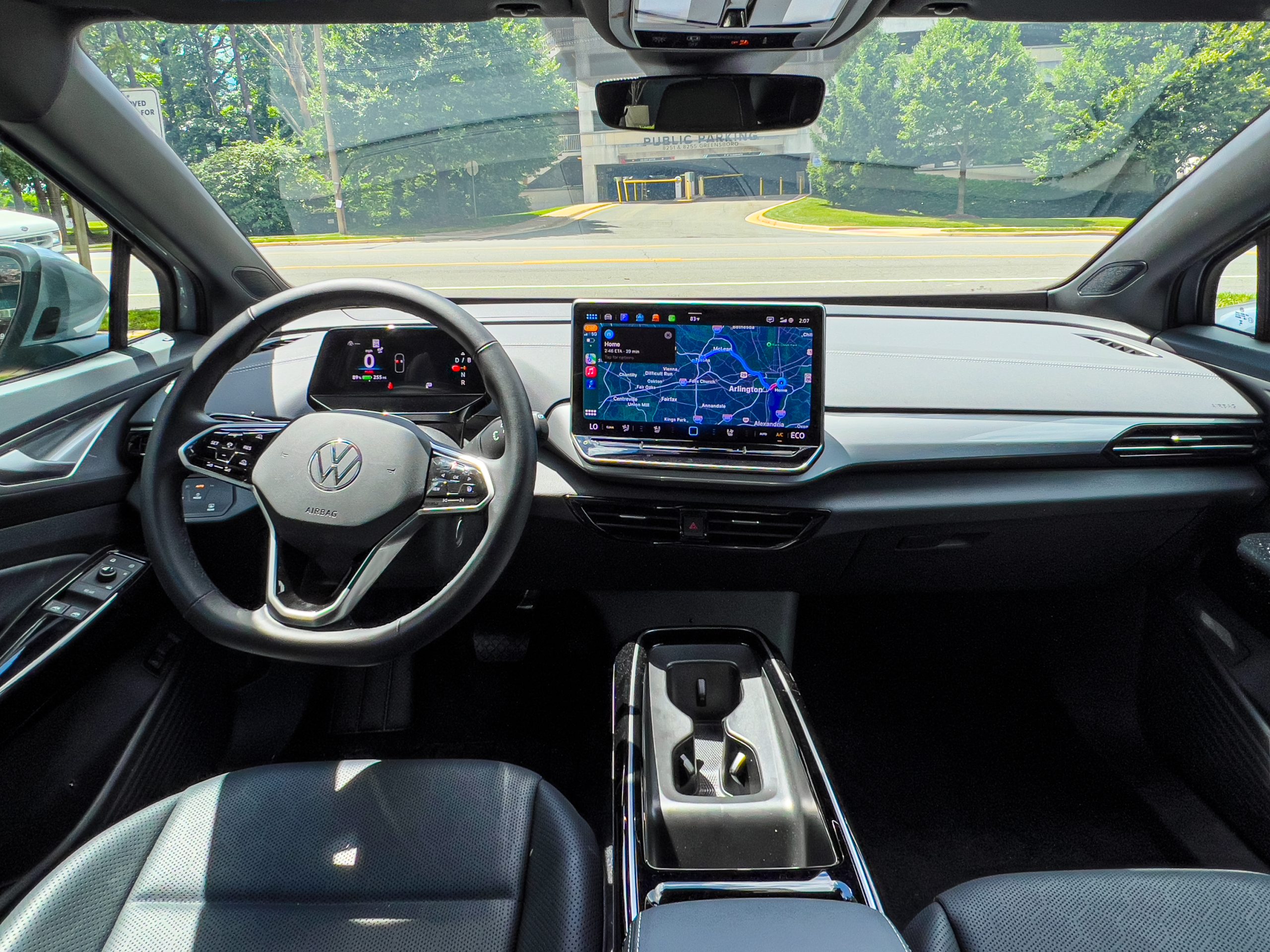 The 2024 Volkswagen ID.4 Pro gets a new rear motor, way more efficiency ...