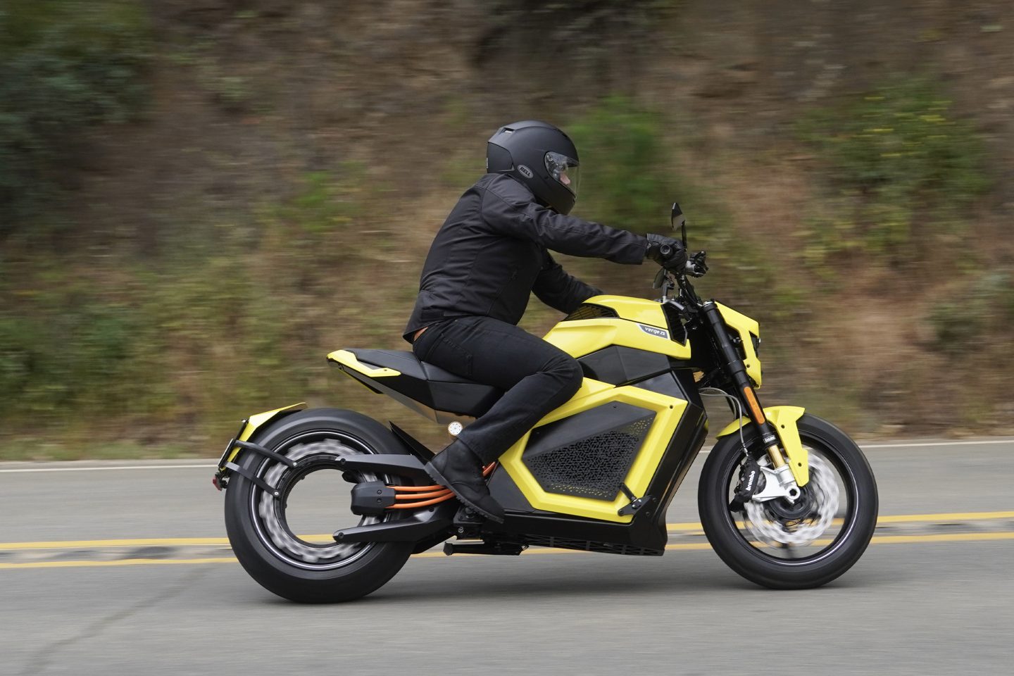 We test the baffling hubless Verge TS Pro electric motorbike - Ars Technica