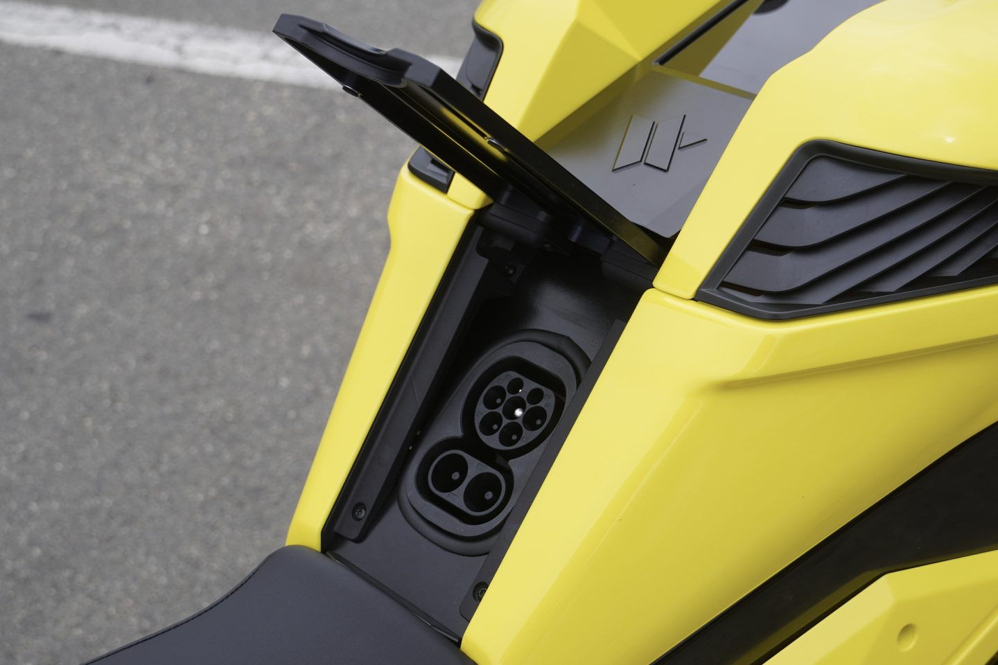 We test the baffling hubless Verge TS Pro electric motorbike - Ars Technica