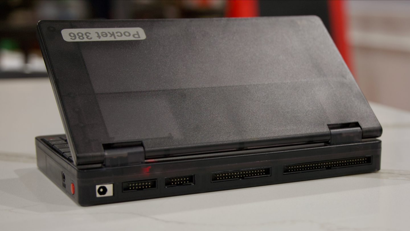 A few weeks with the Pocket 386, an early-‘90s-style, half-busted retro ...