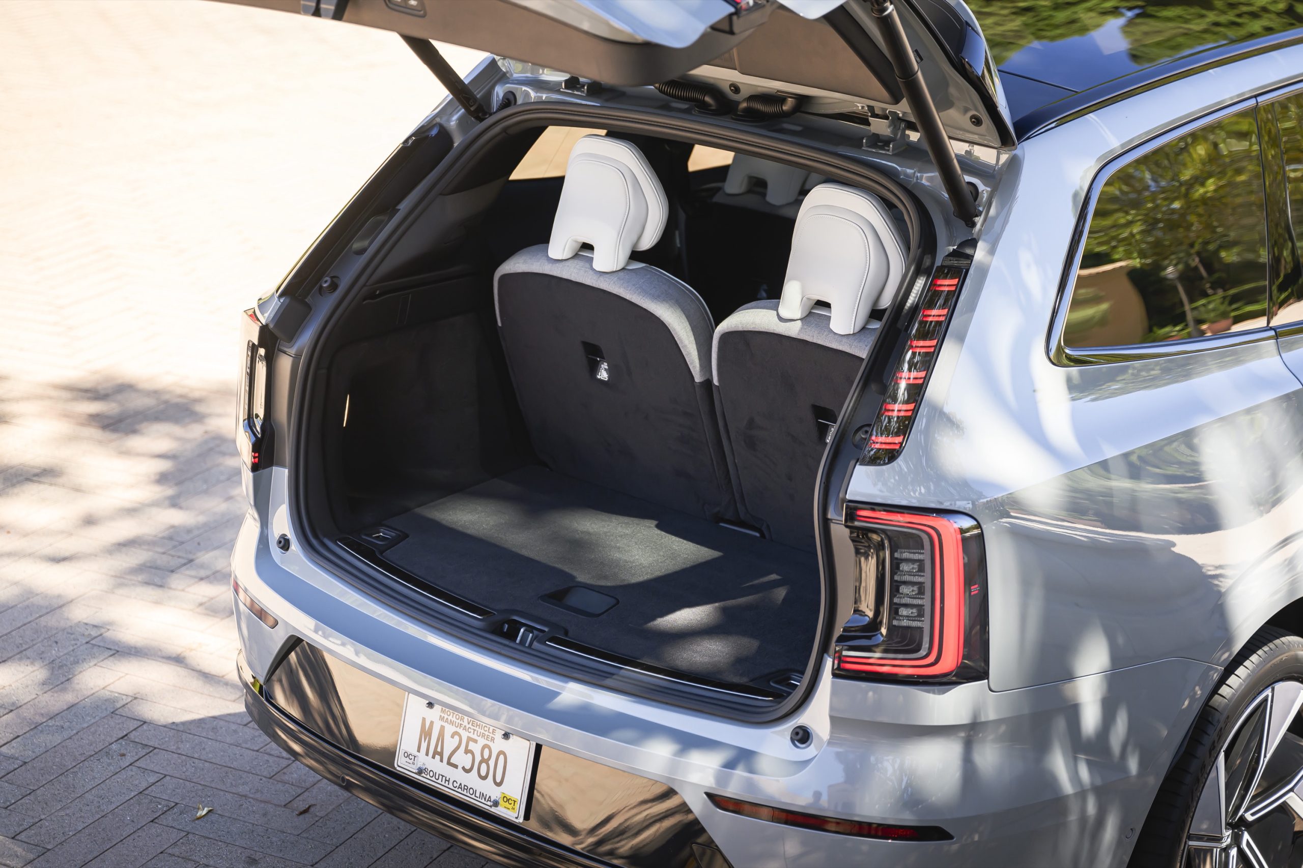 The good and bad about the 2025 Volvo EX90, the company’s new electric ...