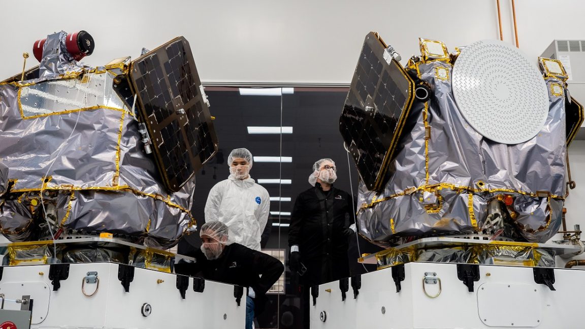 Rocket Lab entered “hero mode” to finish Mars probes—now it’s up to ...