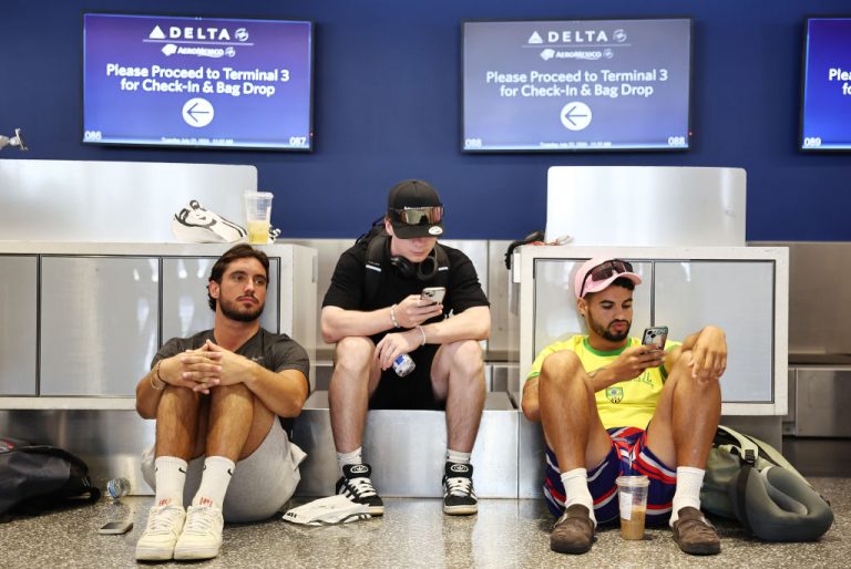 CrowdStrike claps back at Delta, says airline rejected offers for help ...
