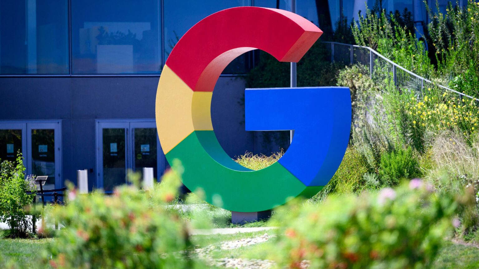 Google inks $32 billion deal to buy security firm Wiz even as DOJ seeks ...