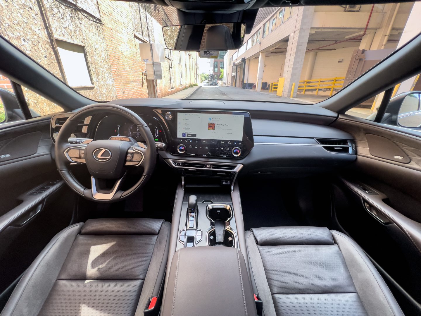 Lexus at its peak—the 2024 RX450h+ is one smooth plug-in hybrid - Ars ...