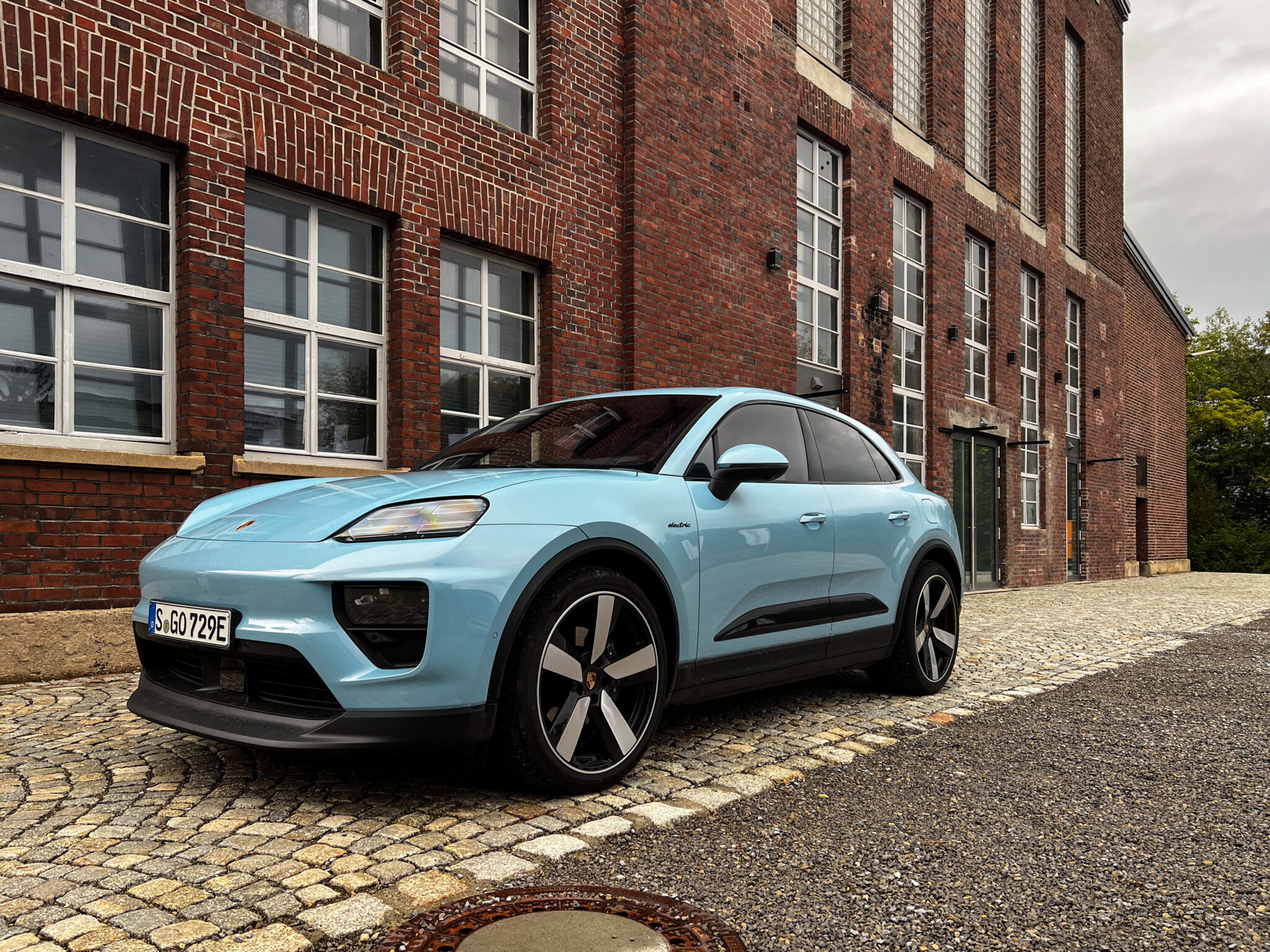 Why the RWD Porsche Macan EV is the best one - Ars Technica