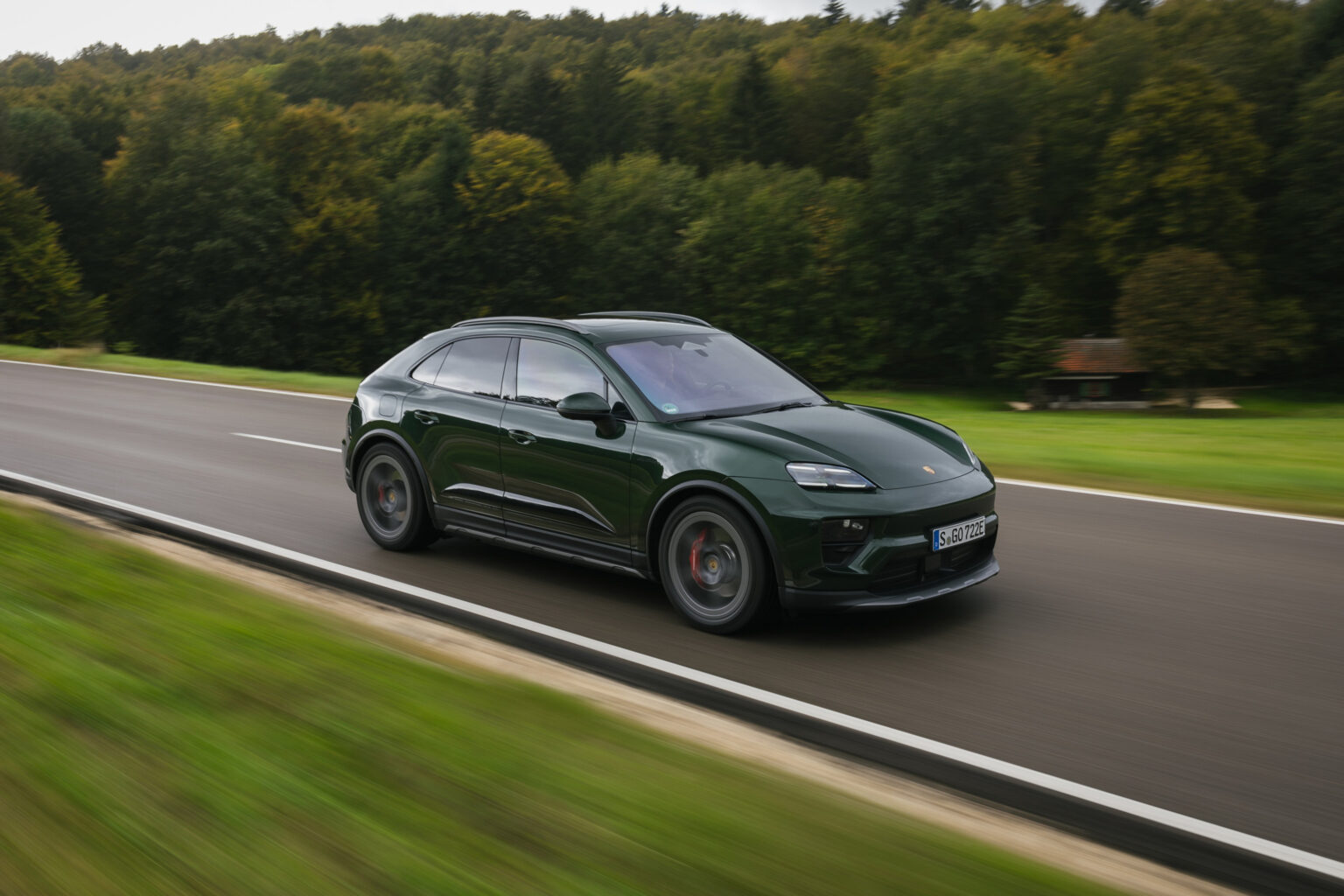 Why the RWD Porsche Macan EV is the best one - Ars Technica