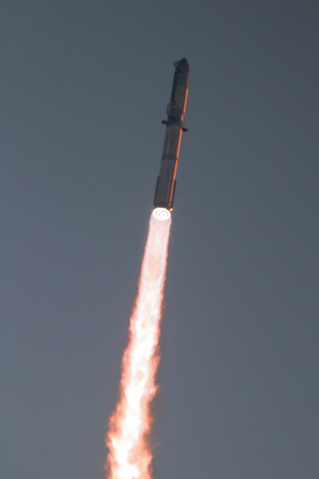 After seeing hundreds of launches, SpaceX’s rocket catch was a new ...