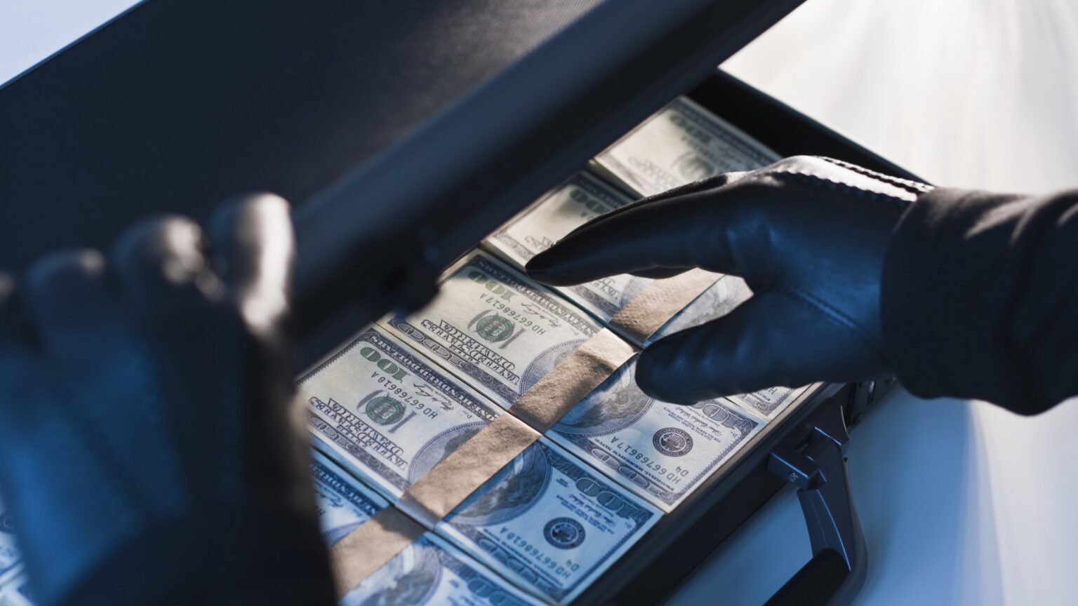 AT&T praises itself after getting caught taking too much money from FCC ...
