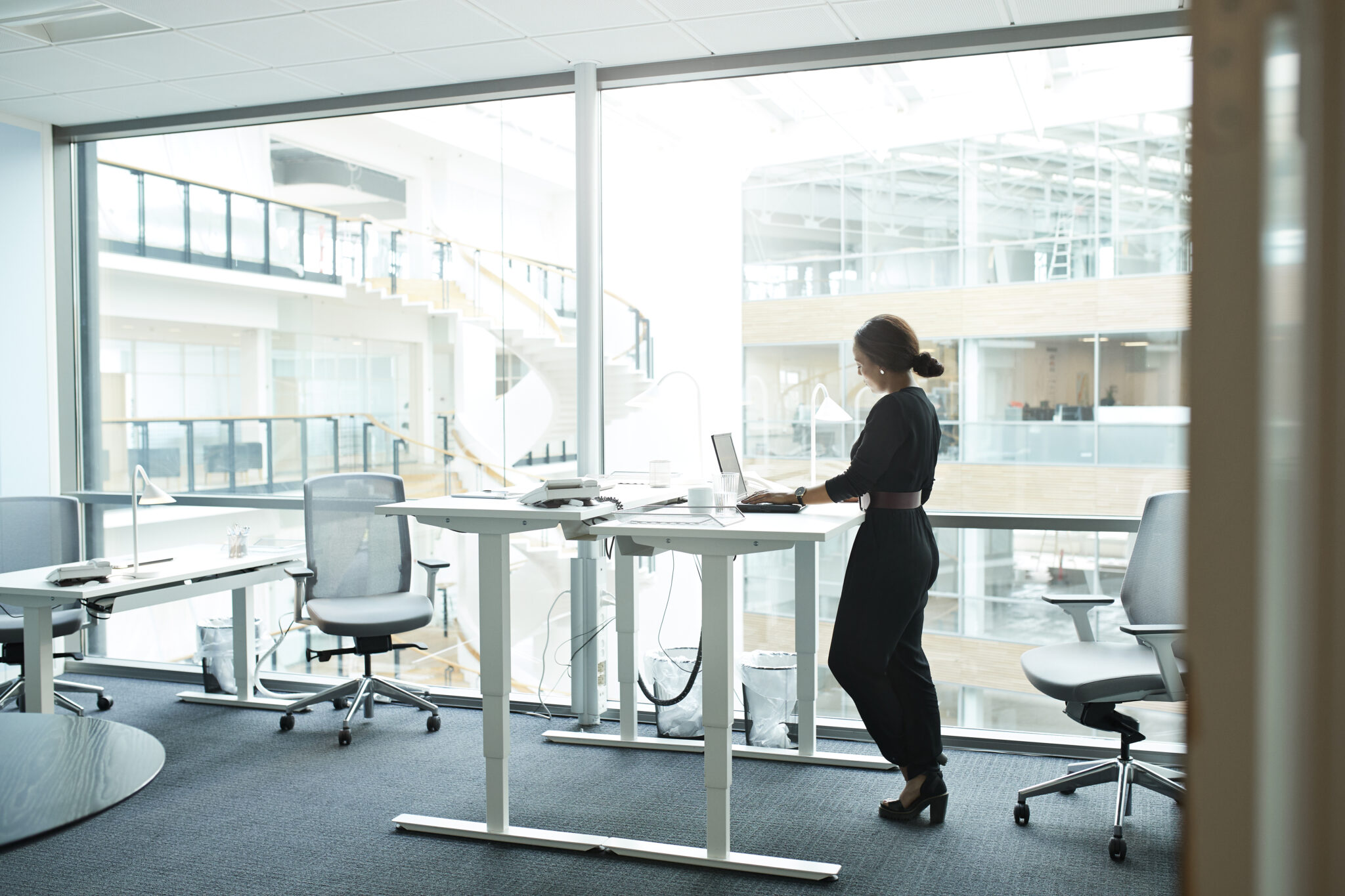 Are standing desks good for you? The answer is getting clearer. - Ars ...