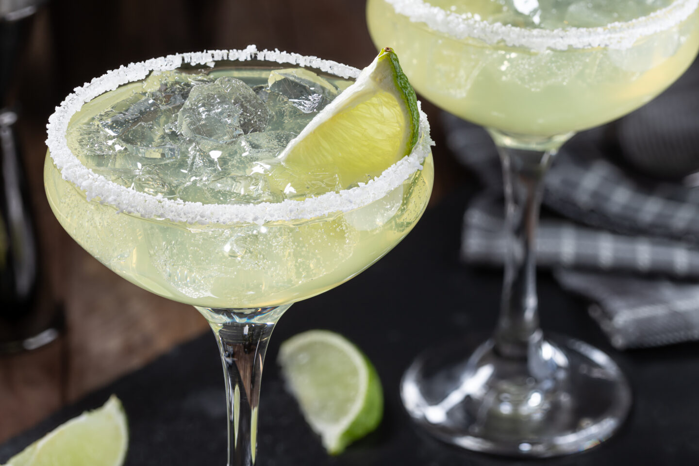 Man suffers chemical burn that lasted months after squeezing limes ...