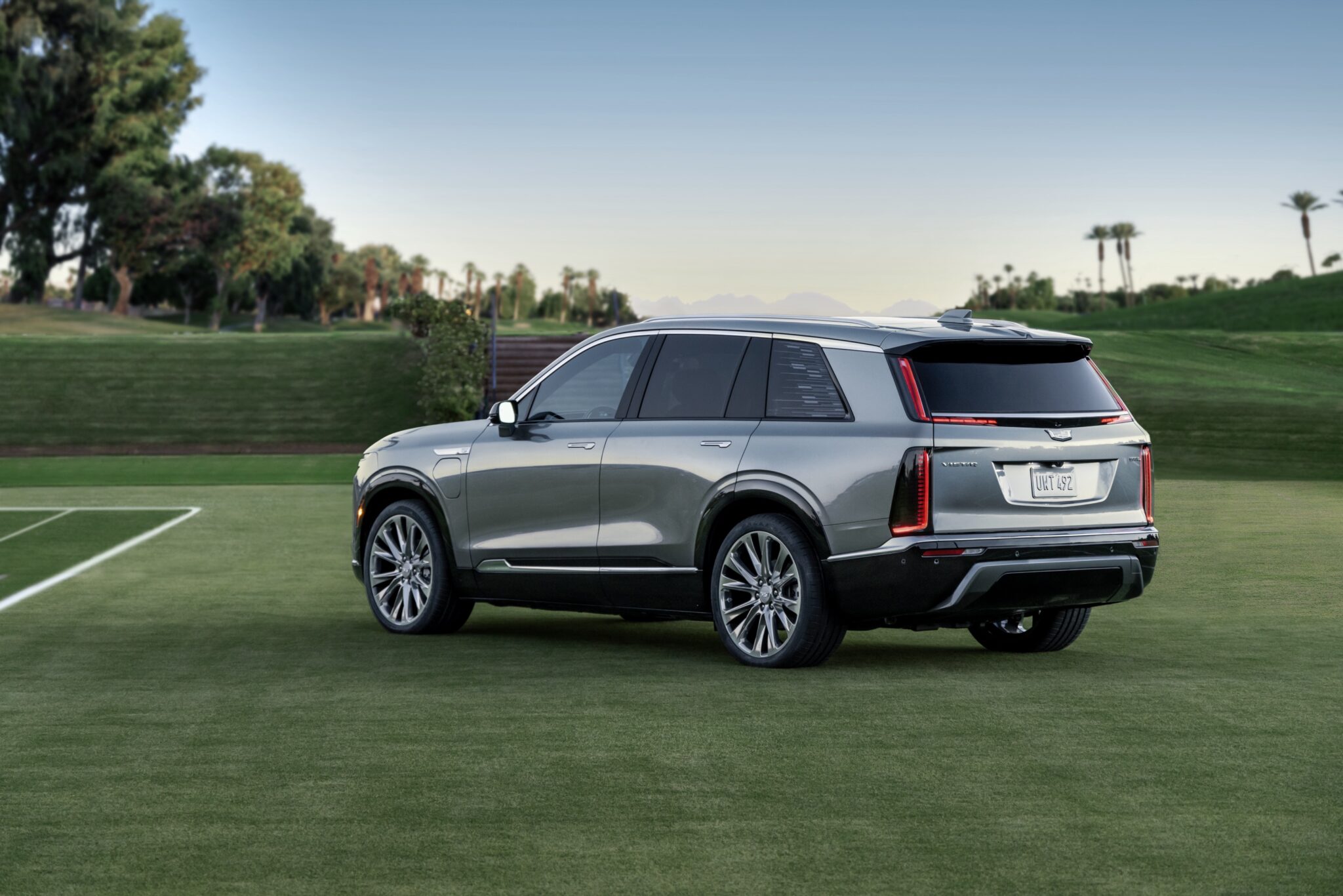 Cadillac reveals the 2026 Vistiq, a $77,395 electric SUV