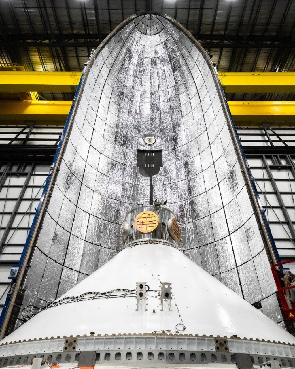 In a not-so-subtle signal to regulators, Blue Origin says New Glenn is ...