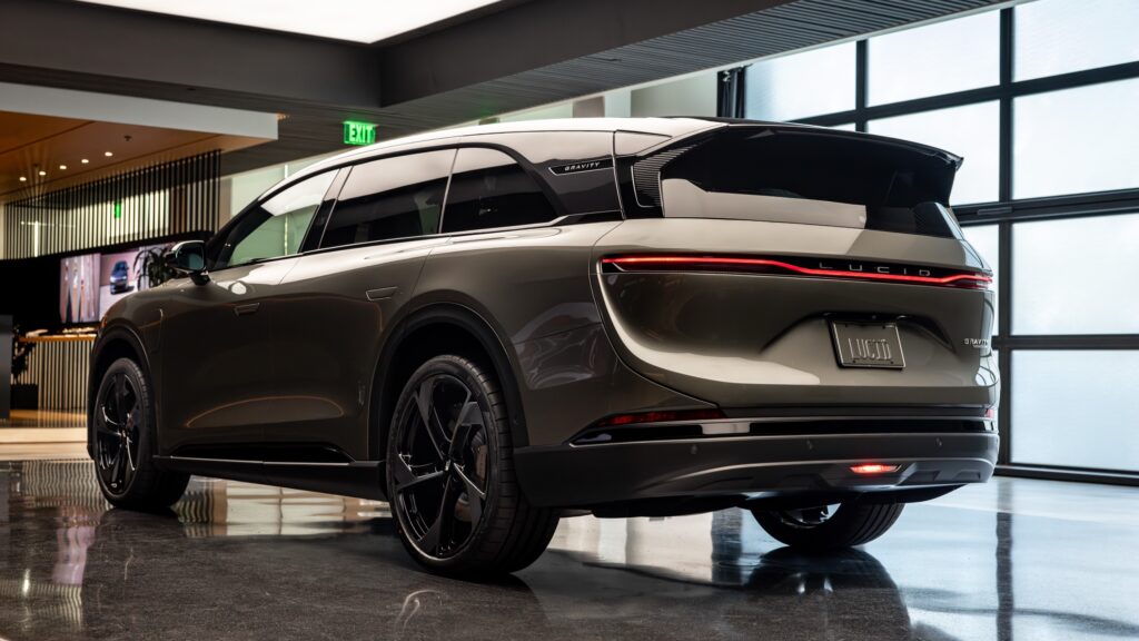 On the road with Lucid’s new Gravity SUV - Ars Technica