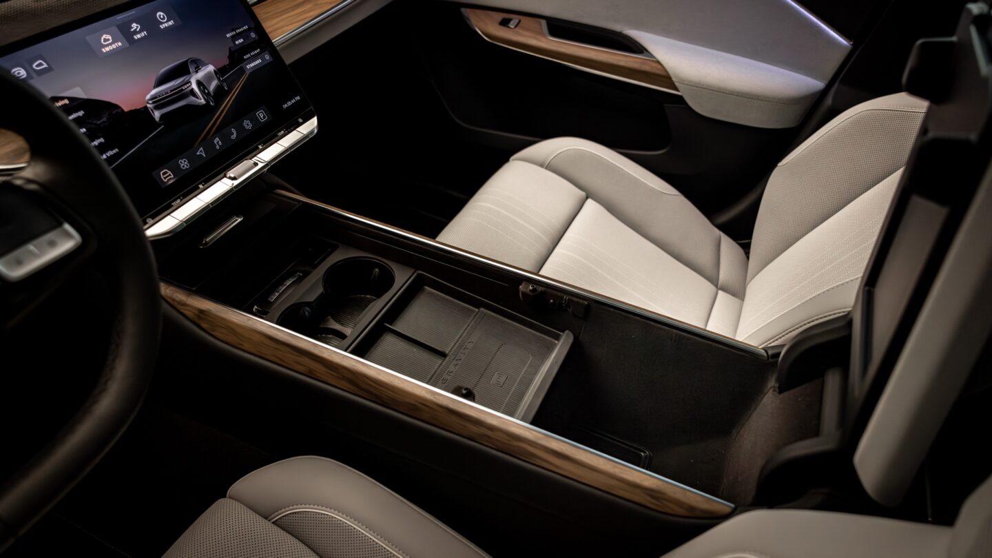 On the road with Lucid’s new Gravity SUV - Ars Technica