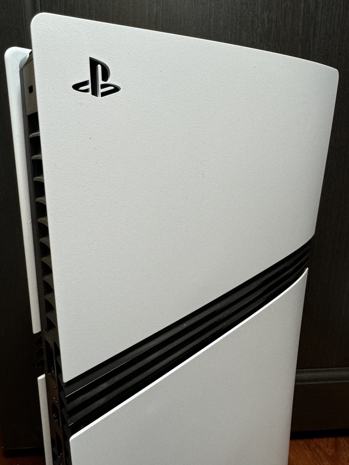 The $700 price tag isn’t hurting PS5 Pro’s early sales - Ars Technica