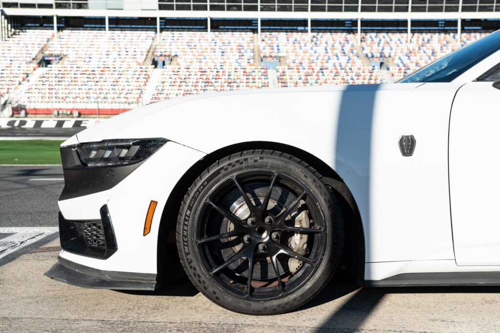 Driving the Ford Mustang Dark Horse R makes every other pony feel tame ...