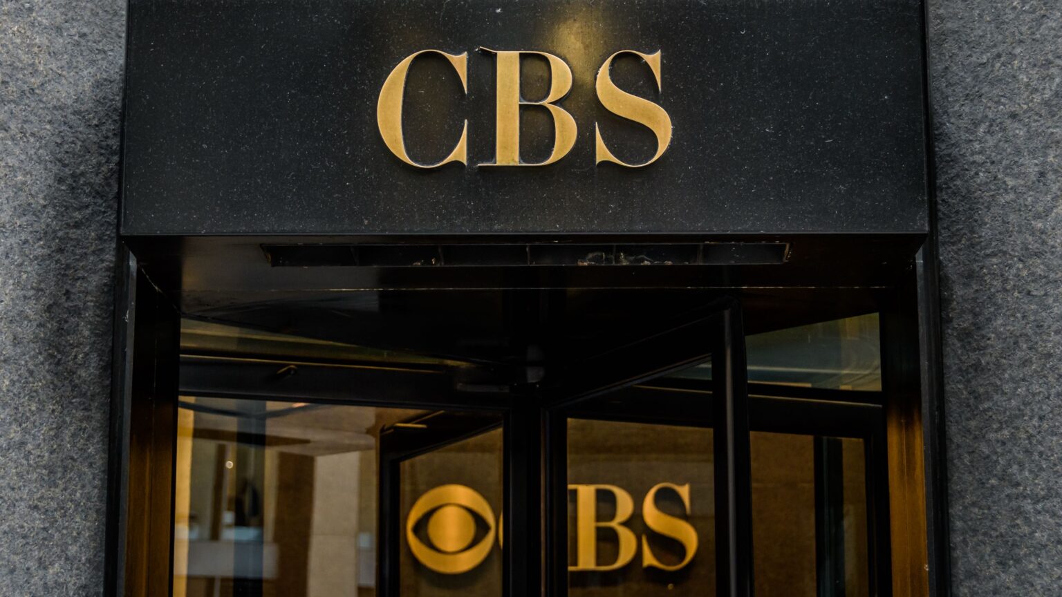 FCC demands CBS provide unedited transcript of Kamala Harris interview ...