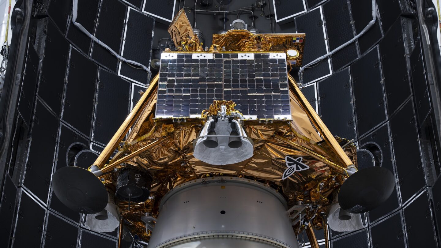 Two lunar landers are on the way to the Moon after SpaceX’s double ...