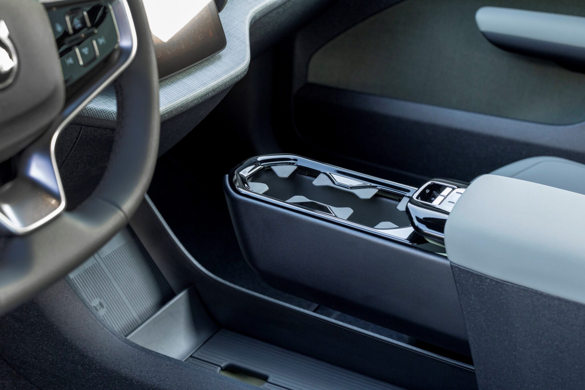 Volvo added plenty of charm to the EX30 Cross Country EV - Ars Technica