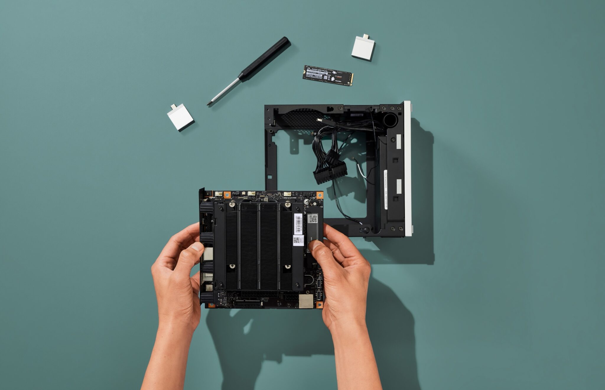 Framework’s first desktop is a strange—but unique—mini ITX gaming PC ...