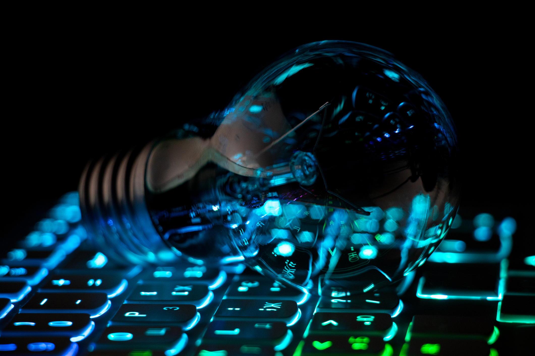 Small study suggests dark mode doesn’t save much power for very human ...
