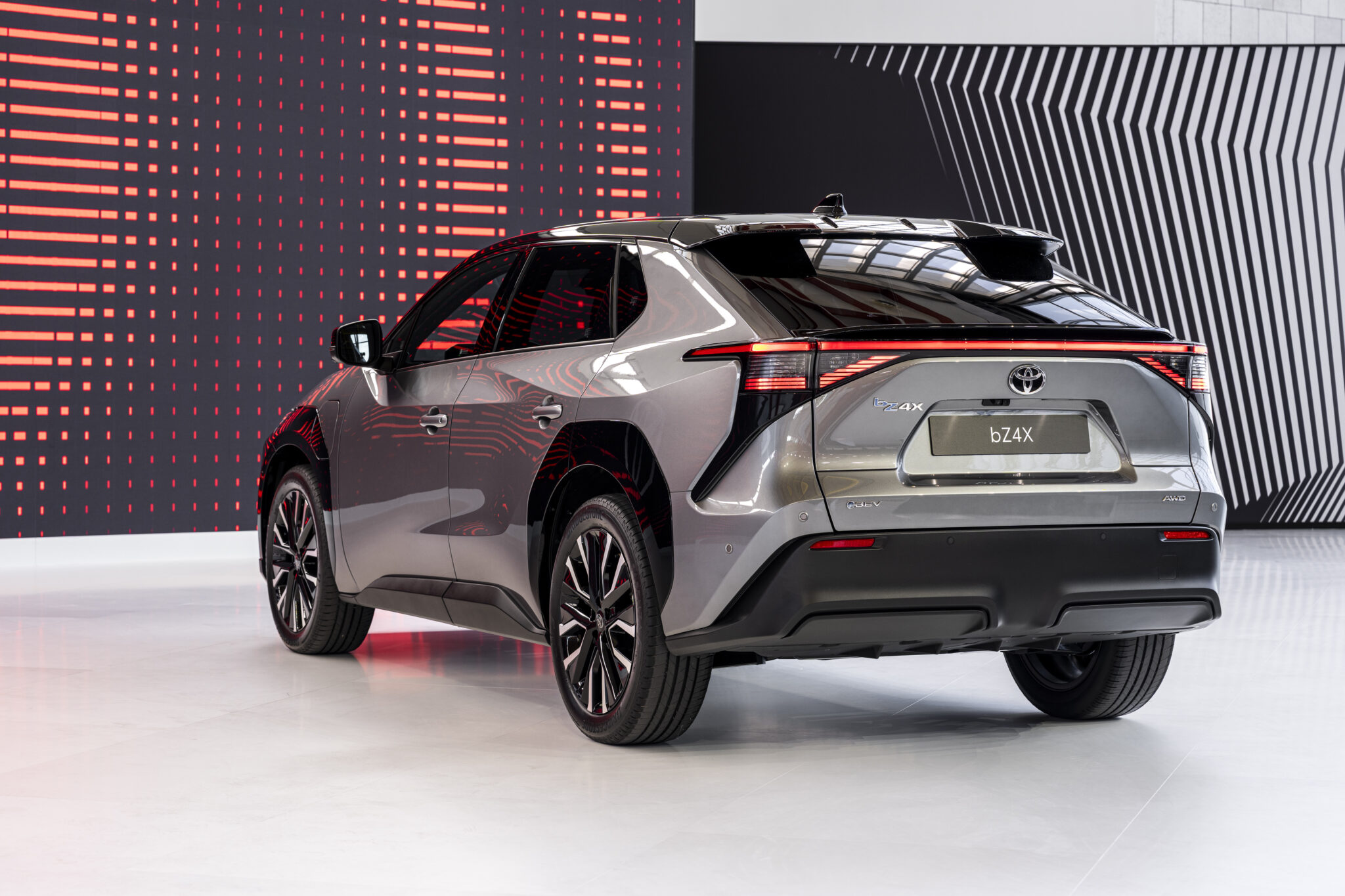 Toyota tunes up bZ4x with new battery, more power - Ars Technica