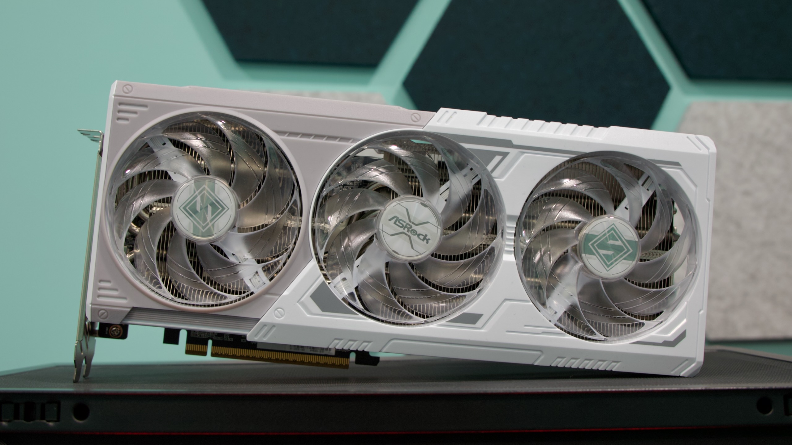 AMD Radeon RX 9070 and 9070 XT review: RDNA 4 fixes a lot of AMD’s ...