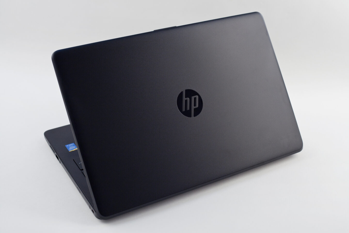 HP agrees to $4M settlement over claims of “falsely advertising” PCs ...