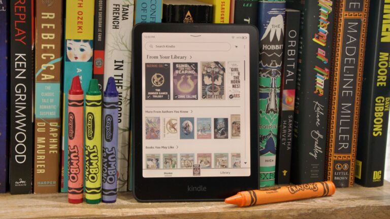 Review: Amazon’s Kindle Colorsoft is something less than “a Paperwhite with color” - Ars Technica