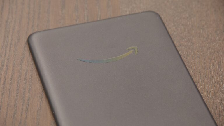 Review: Amazon’s Kindle Colorsoft is something less than “a Paperwhite ...
