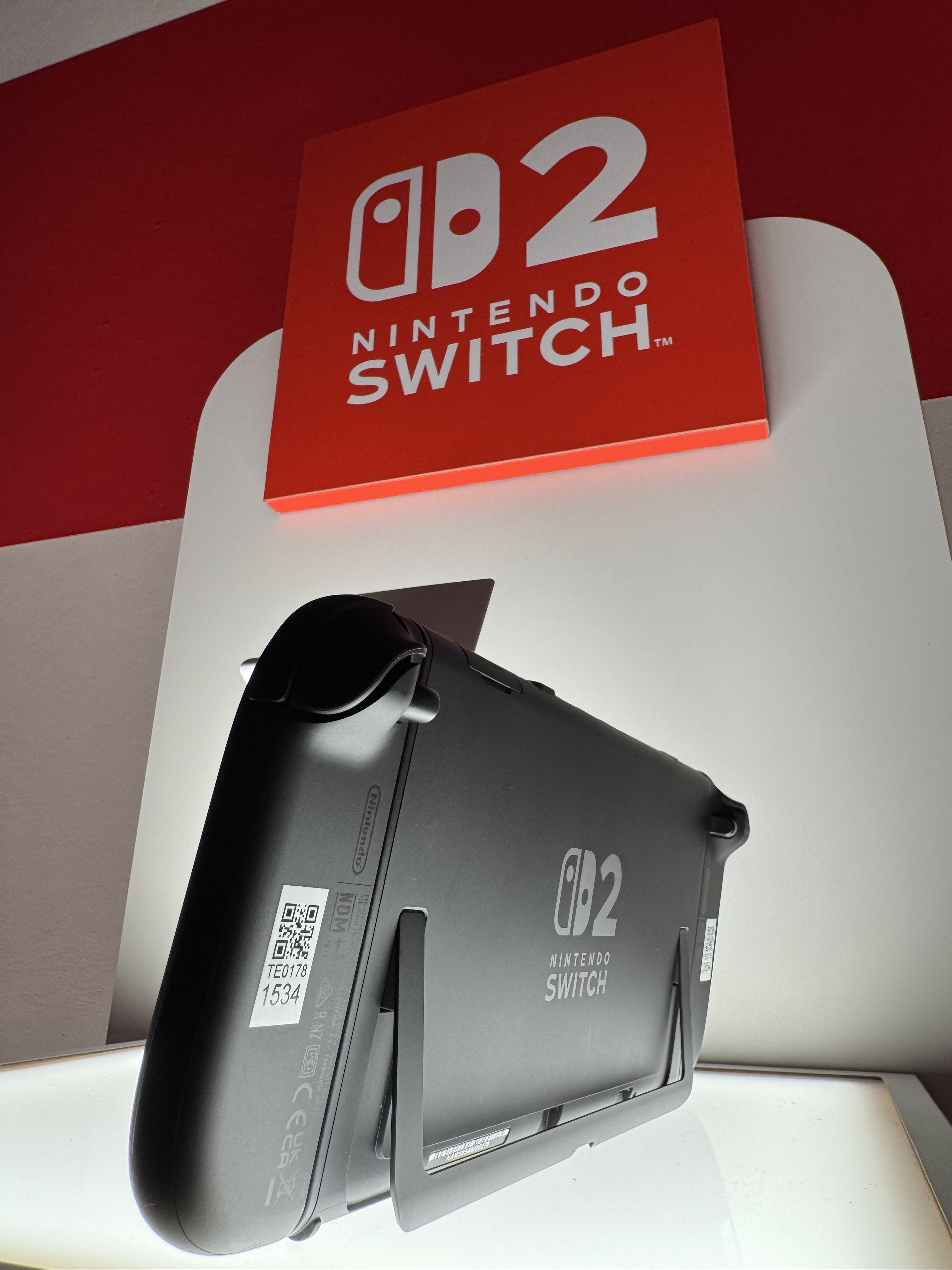 Hands-on with the Switch 2: It’s the Switch, too - Ars Technica