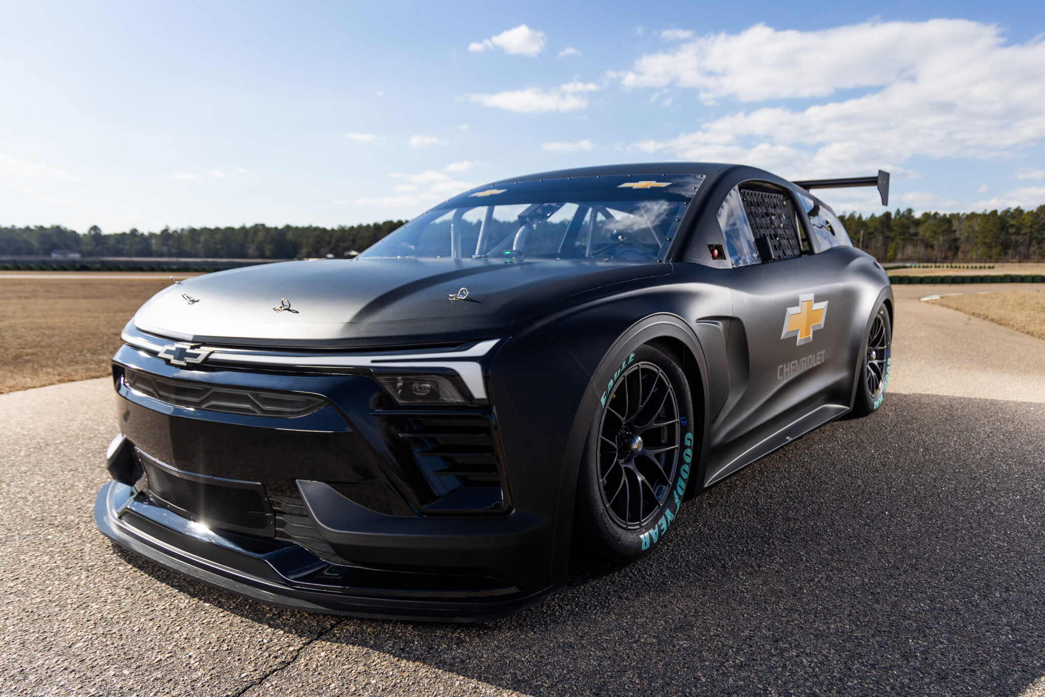 NASCAR, IMSA, IndyCar, F1: GM’s motorsport boss explains why it goes ...